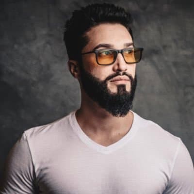 Gabriel Breier – Resultados radicais exigem mudanças radicais.